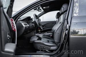Black BMW 525 2006 in Riga, with an engine capacity of 2.50 L and mileage of 329 thousand km for 6995 €, photo 12 on AUTOMOTO.COM.LV