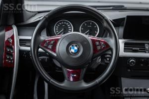Black BMW 525 2006 in Riga, with an engine capacity of 2.50 L and mileage of 329 thousand km for 6995 €, photo 20 on AUTOMOTO.COM.LV