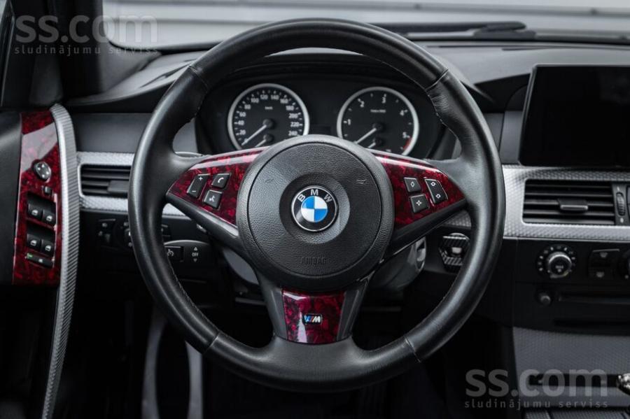 Black BMW 525 2006 in Riga, with an engine capacity of 2.50 L and mileage of 329 thousand km for 6995 €, photo 20 on AUTOMOTO.COM.LV