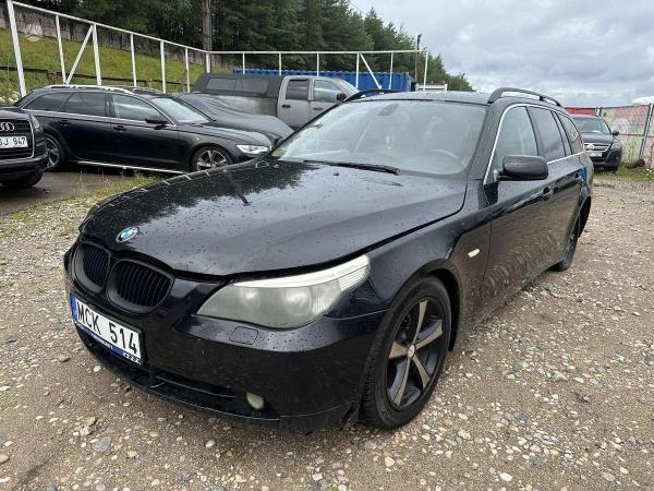 Melns BMW 525 2006 Viļņa, ar dzinēja tilpumu 2.50 L un nobraukumu 373 tūkst. km par 1600 €, foto 3 vietnē AUTOMOTO.COM.LV