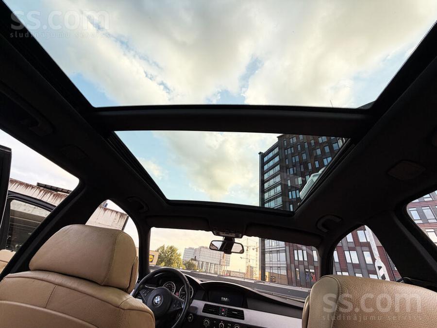 Black BMW 525 2006 in Riga, with an engine capacity of 2.50 L and mileage of 383 thousand km for 3750 €, photo 10 on AUTOMOTO.COM.LV