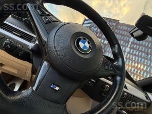 Black BMW 525 2006 in Riga, with an engine capacity of 2.50 L and mileage of 383 thousand km for 3750 €, photo 21 on AUTOMOTO.COM.LV