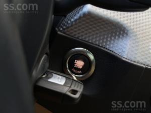 Black BMW 525 2006 in Riga, with an engine capacity of 2.50 L and mileage of 383 thousand km for 3750 €, photo 25 on AUTOMOTO.COM.LV