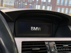 Black BMW 525 2006 in Riga, with an engine capacity of 2.50 L and mileage of 383 thousand km for 3750 €, photo 26 on AUTOMOTO.COM.LV