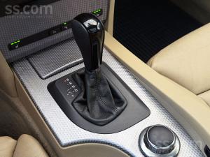 Black BMW 525 2006 in Riga, with an engine capacity of 2.50 L and mileage of 383 thousand km for 3750 €, photo 30 on AUTOMOTO.COM.LV