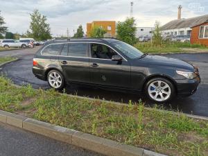 Black BMW 525 2006 in Utena, with an engine capacity of 2.50 L and mileage of 471 thousand km for 2800 €, photo 5 on AUTOMOTO.COM.LV