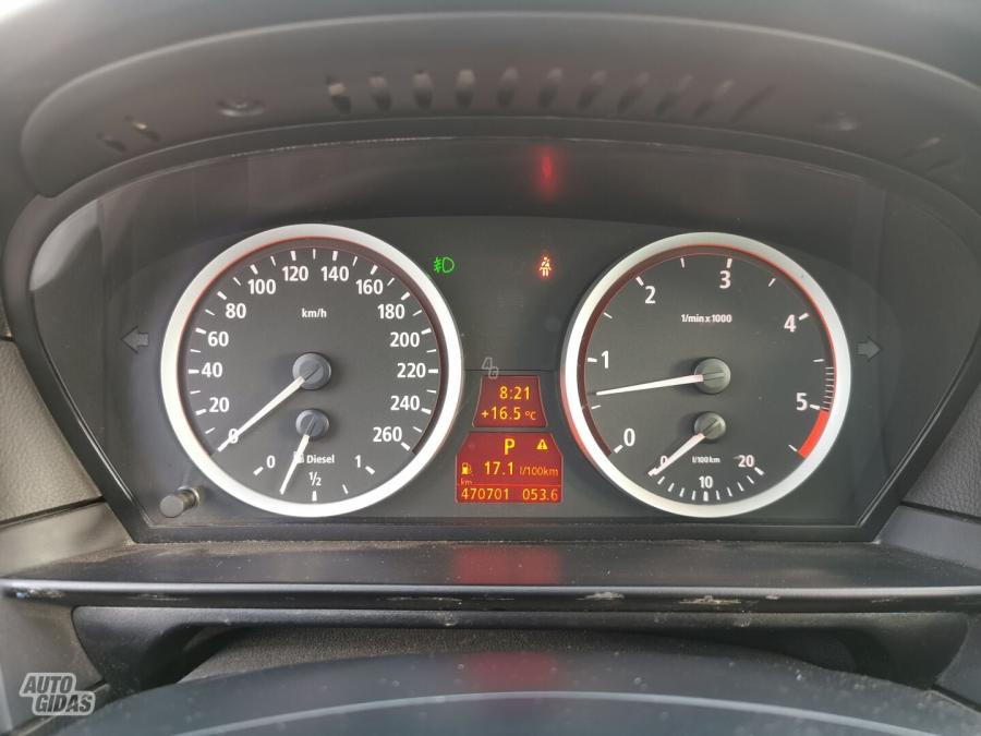 Black BMW 525 2006 in Utena, with an engine capacity of 2.50 L and mileage of 471 thousand km for 2800 €, photo 9 on AUTOMOTO.COM.LV