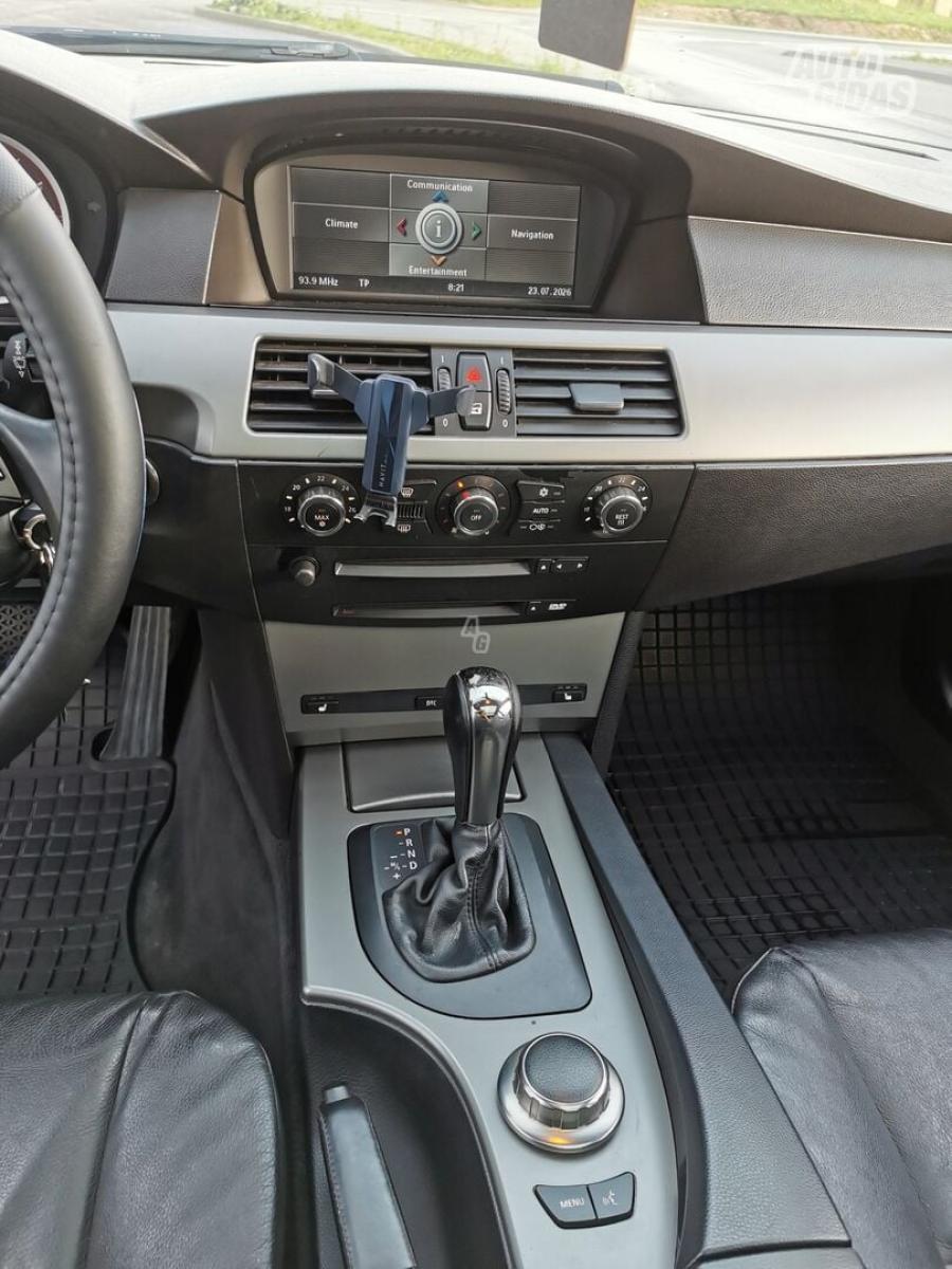 Black BMW 525 2006 in Utena, with an engine capacity of 2.50 L and mileage of 471 thousand km for 2800 €, photo 10 on AUTOMOTO.COM.LV