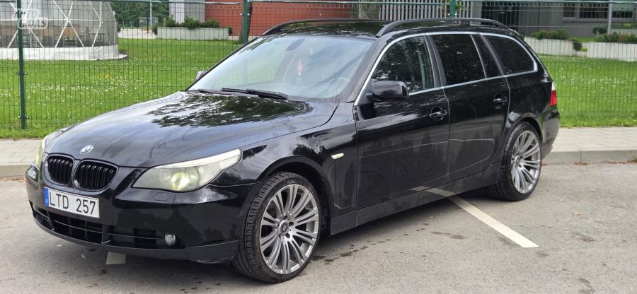 Melns BMW 525 2006 Klaipėda, ar dzinēja tilpumu 2.50 L un nobraukumu 308 tūkst. km par 2000 €, foto 1 vietnē AUTOMOTO.COM.LV