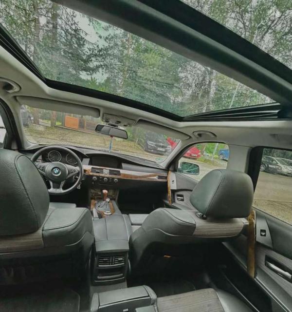 Black BMW 525 2006 in Vilnius, with an engine capacity of 2.50 L and mileage of 322 thousand km for 1700 €, photo 6 on AUTOMOTO.COM.LV