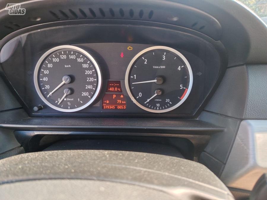 Melns BMW 525 2006 Mažeikiai, ar dzinēja tilpumu 2.50 L un nobraukumu 379 tūkst. km par 2350 €, foto 12 vietnē AUTOMOTO.COM.LV