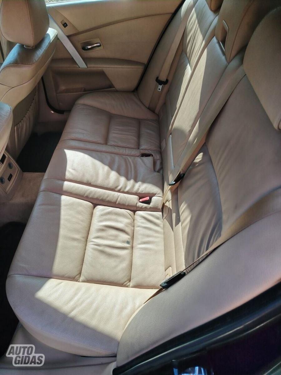 Melns BMW 525 2006 Mažeikiai, ar dzinēja tilpumu 2.50 L un nobraukumu 379 tūkst. km par 2350 €, foto 17 vietnē AUTOMOTO.COM.LV