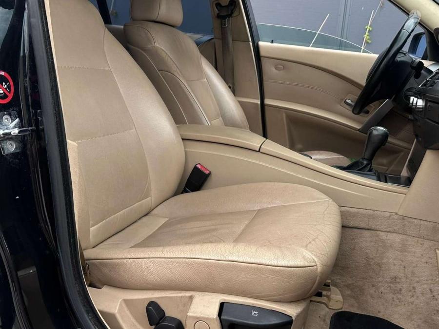 Black BMW 525 2006 in Vilnius, with an engine capacity of 2.50 L and mileage of 372 thousand km for 1450 €, photo 13 on AUTOMOTO.COM.LV