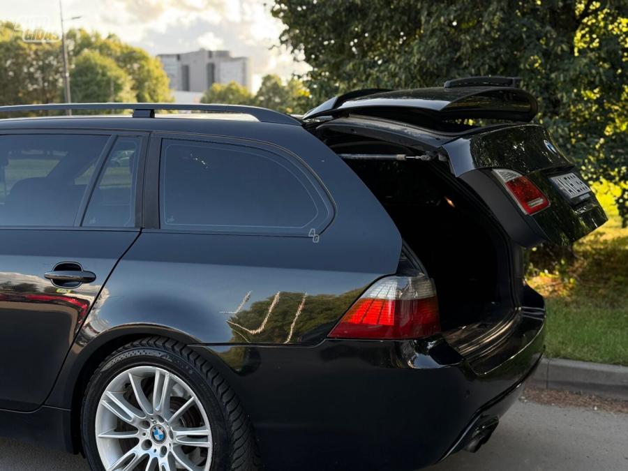 Melns BMW 525 2006 Kauņa, ar dzinēja tilpumu 2.50 L un nobraukumu 324 tūkst. km par 4000 €, foto 7 vietnē AUTOMOTO.COM.LV