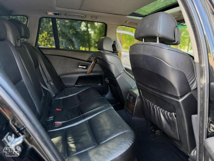 Melns BMW 525 2006 Kauņa, ar dzinēja tilpumu 2.50 L un nobraukumu 324 tūkst. km par 4000 €, foto 20 vietnē AUTOMOTO.COM.LV