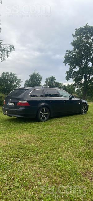 Melns BMW 525 2006 Madona, ar dzinēja tilpumu 2.50 L un nobraukumu 288 tūkst. km par 2700 €, foto 3 vietnē AUTOMOTO.COM.LV