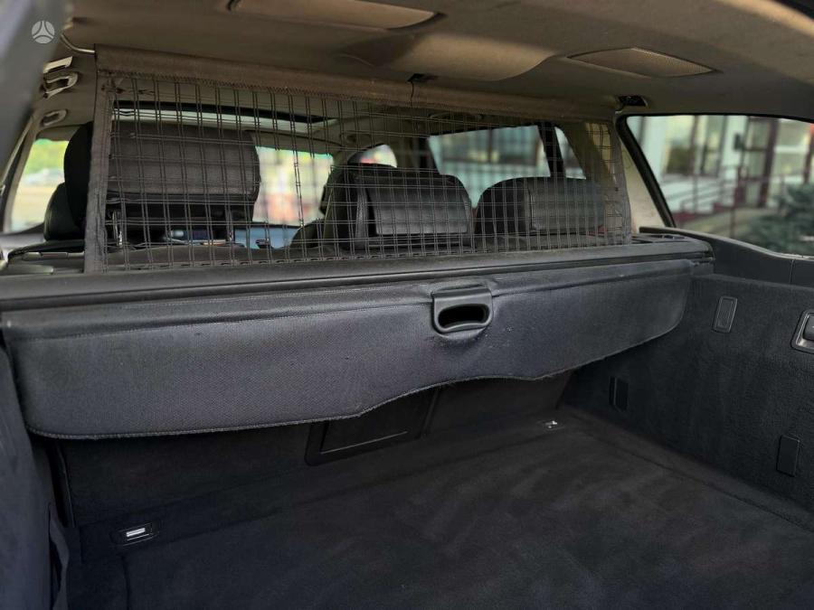 Black BMW 525 2006 in Kaunas, with an engine capacity of 2.50 L and mileage of 324 thousand km for 4000 €, photo 19 on AUTOMOTO.COM.LV