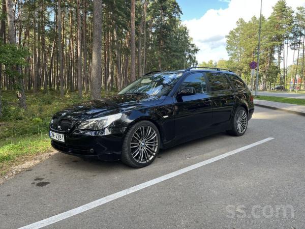 Melns BMW 525 2006 Rīga, ar dzinēja tilpumu 2.50 L un nobraukumu 370 tūkst. km par 3150 €, foto 3 vietnē AUTOMOTO.COM.LV