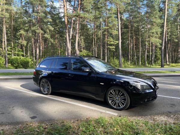 Melns BMW 525 2006 Rīga, ar dzinēja tilpumu 2.50 L un nobraukumu 370 tūkst. km par 3150 €, foto 5 vietnē AUTOMOTO.COM.LV