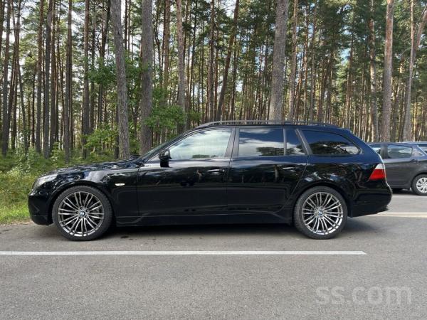 Melns BMW 525 2006 Rīga, ar dzinēja tilpumu 2.50 L un nobraukumu 370 tūkst. km par 3150 €, foto 8 vietnē AUTOMOTO.COM.LV