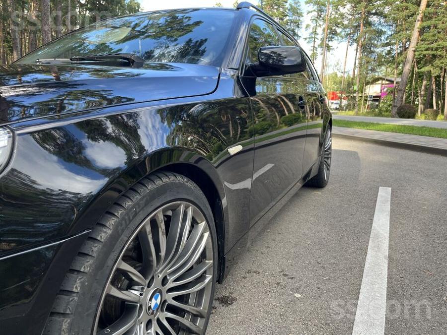 Melns BMW 525 2006 Rīga, ar dzinēja tilpumu 2.50 L un nobraukumu 370 tūkst. km par 3150 €, foto 13 vietnē AUTOMOTO.COM.LV