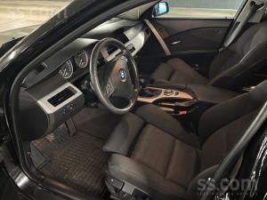 Melns BMW 525 2006 Rīga, ar dzinēja tilpumu 2.50 L un nobraukumu 370 tūkst. km par 3150 €, foto 15 vietnē AUTOMOTO.COM.LV