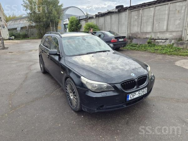 Melns BMW 525 2006 Rīga, ar dzinēja tilpumu 2.50 L un nobraukumu 470 tūkst. km par 2590 €, foto 3 vietnē AUTOMOTO.COM.LV