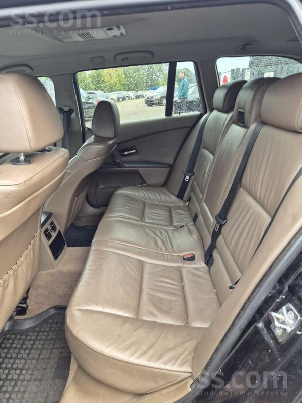 Melns BMW 525 2006 Rīga, ar dzinēja tilpumu 2.50 L un nobraukumu 470 tūkst. km par 2590 €, foto 11 vietnē AUTOMOTO.COM.LV