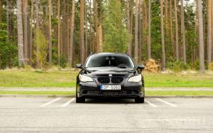 Melns BMW 525 2006 Rīga, ar dzinēja tilpumu 2.50 L un nobraukumu 470 tūkst. km par 2590 €, foto 4 vietnē AUTOMOTO.COM.LV