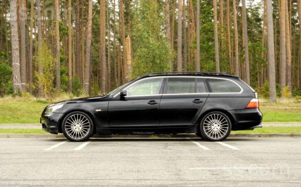 Melns BMW 525 2006 Rīga, ar dzinēja tilpumu 2.50 L un nobraukumu 470 tūkst. km par 2590 €, foto 6 vietnē AUTOMOTO.COM.LV