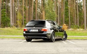 Melns BMW 525 2006 Rīga, ar dzinēja tilpumu 2.50 L un nobraukumu 470 tūkst. km par 2590 €, foto 7 vietnē AUTOMOTO.COM.LV