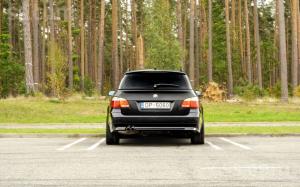 Melns BMW 525 2006 Rīga, ar dzinēja tilpumu 2.50 L un nobraukumu 470 tūkst. km par 2590 €, foto 8 vietnē AUTOMOTO.COM.LV