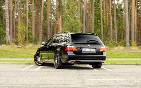 Melns BMW 525 2006 Rīga, ar dzinēja tilpumu 2.50 L un nobraukumu 470 tūkst. km par 2590 €, foto 9 vietnē AUTOMOTO.COM.LV