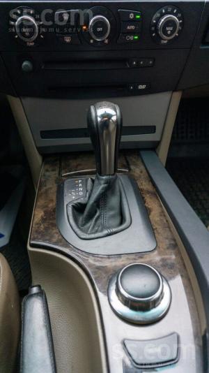Melns BMW 525 2006 Rīga, ar dzinēja tilpumu 2.50 L un nobraukumu 470 tūkst. km par 2590 €, foto 16 vietnē AUTOMOTO.COM.LV