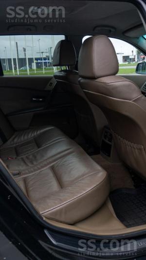 Melns BMW 525 2006 Rīga, ar dzinēja tilpumu 2.50 L un nobraukumu 470 tūkst. km par 2590 €, foto 25 vietnē AUTOMOTO.COM.LV