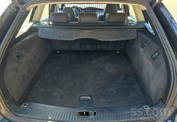 Melns BMW 525 2006 Jelgava, ar dzinēja tilpumu 2.50 L un nobraukumu 308 tūkst. km par 3000 €, foto 5 vietnē AUTOMOTO.COM.LV