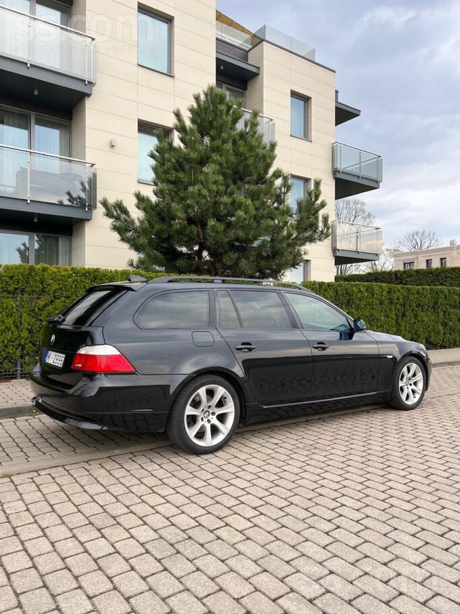 Melns BMW 525 2007 Rīga, ar dzinēja tilpumu 2.50 L un nobraukumu 339 tūkst. km par 2750 €, foto 4 vietnē AUTOMOTO.COM.LV