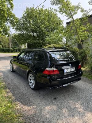 Melns BMW 525 2007 Rīga, ar dzinēja tilpumu 2.50 L un nobraukumu 420 tūkst. km par 7000 €, foto 4 vietnē AUTOMOTO.COM.LV