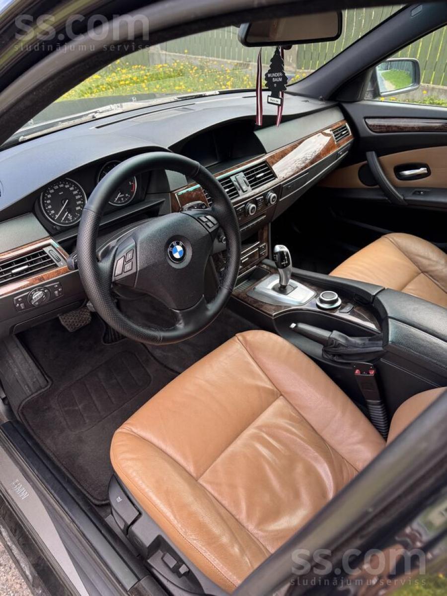 Melns BMW 525 2007 Rīga, ar dzinēja tilpumu 2.50 L un nobraukumu 420 tūkst. km par 7000 €, foto 5 vietnē AUTOMOTO.COM.LV