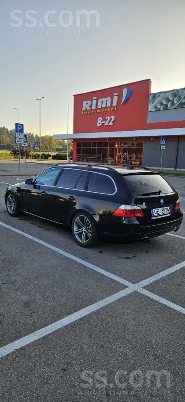 Black BMW 525 2007 in Ogre, with an engine capacity of 3.00 L and mileage of 337 thousand km for 5590 €, photo 2 on AUTOMOTO.COM.LV