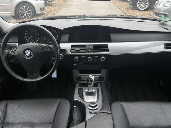 Melns BMW 525 2007 Viļņa, ar dzinēja tilpumu 2.99 L un nobraukumu 329 tūkst. km par 4620 €, foto 11 vietnē AUTOMOTO.COM.LV