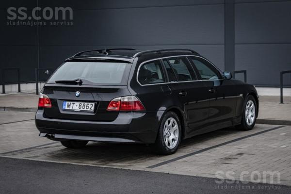 Black BMW 525 2007 in Riga, with an engine capacity of 2.50 L and mileage of 0 thousand km for 3990 €, photo 4 on AUTOMOTO.COM.LV