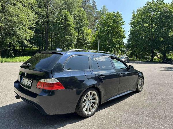 Black BMW 525 2007 in Vilnius, with an engine capacity of 2.99 L and mileage of 390 thousand km for 4350 €, photo 7 on AUTOMOTO.COM.LV