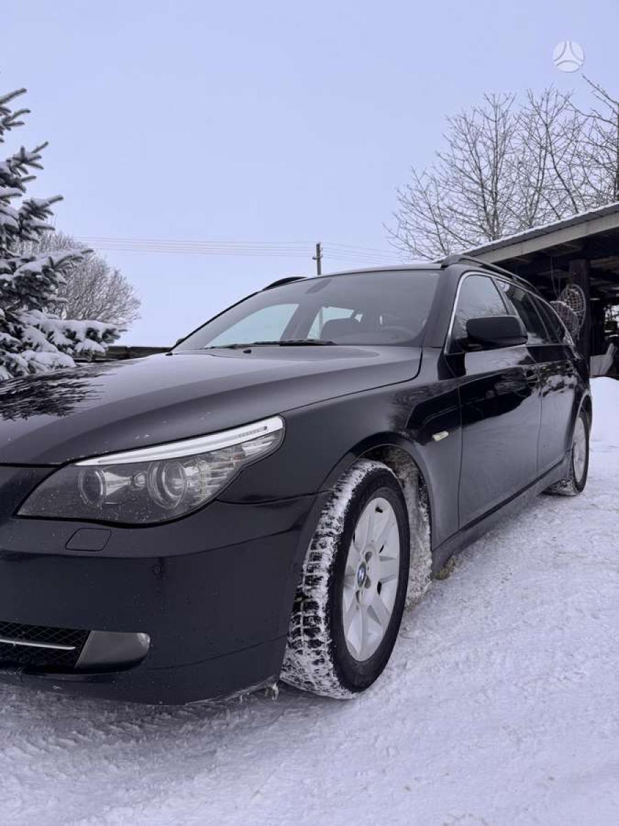 Black BMW 525 2007 in Vilnius, with an engine capacity of 3.00 L and mileage of 485 thousand km for 3300 €, photo 1 on AUTOMOTO.COM.LV