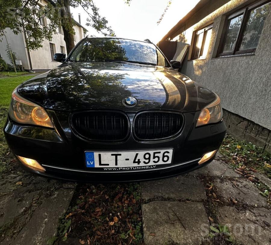 Black BMW 525 2007 in Ventspils, with an engine capacity of 3.00 L and mileage of 388 thousand km for 5000 €, photo 7 on AUTOMOTO.COM.LV