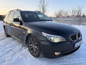 Black BMW 525 2007 in Bauska, with an engine capacity of 2.50 L and mileage of 444 thousand km for 3150 €, photo 11 on AUTOMOTO.COM.LV