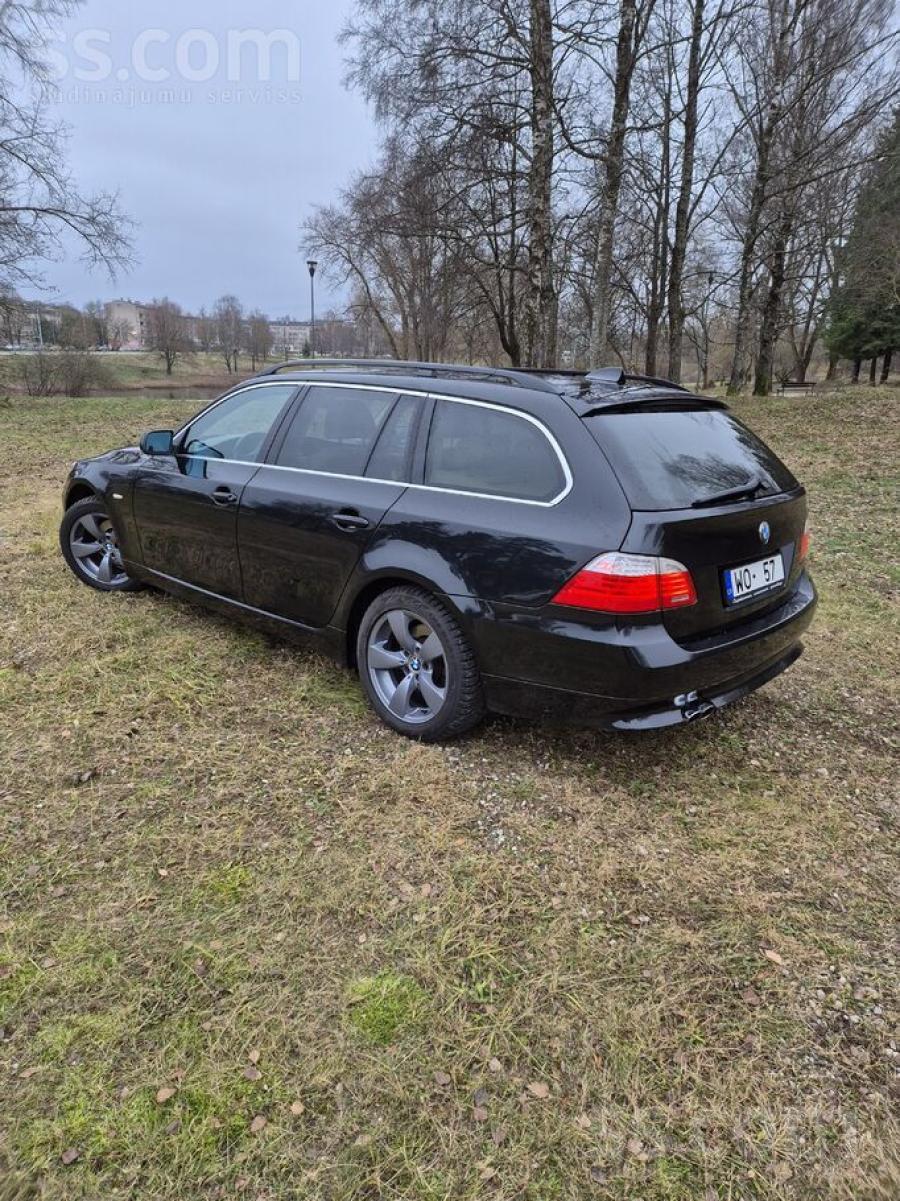 Black BMW 525 2007 in Daugavpils, with an engine capacity of 2.50 L and mileage of 329 thousand km for 4000 €, photo 4 on AUTOMOTO.COM.LV