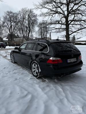 Black BMW 525 2007 in Alytus, with an engine capacity of 3.00 L and mileage of 366 thousand km for 3900 €, photo 4 on AUTOMOTO.COM.LV