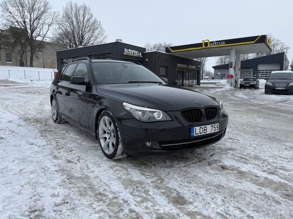 Melns BMW 525 2007 Kauņa, ar dzinēja tilpumu 3.00 L un nobraukumu 412 tūkst. km par 3600 €, foto 7 vietnē AUTOMOTO.COM.LV