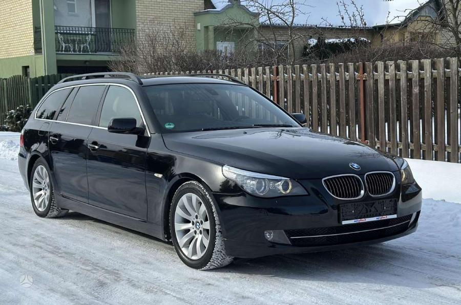 Melns BMW 525 2007 Vilkaviškis, ar dzinēja tilpumu 3.00 L un nobraukumu 323 tūkst. km par 4650 €, foto 1 vietnē AUTOMOTO.COM.LV